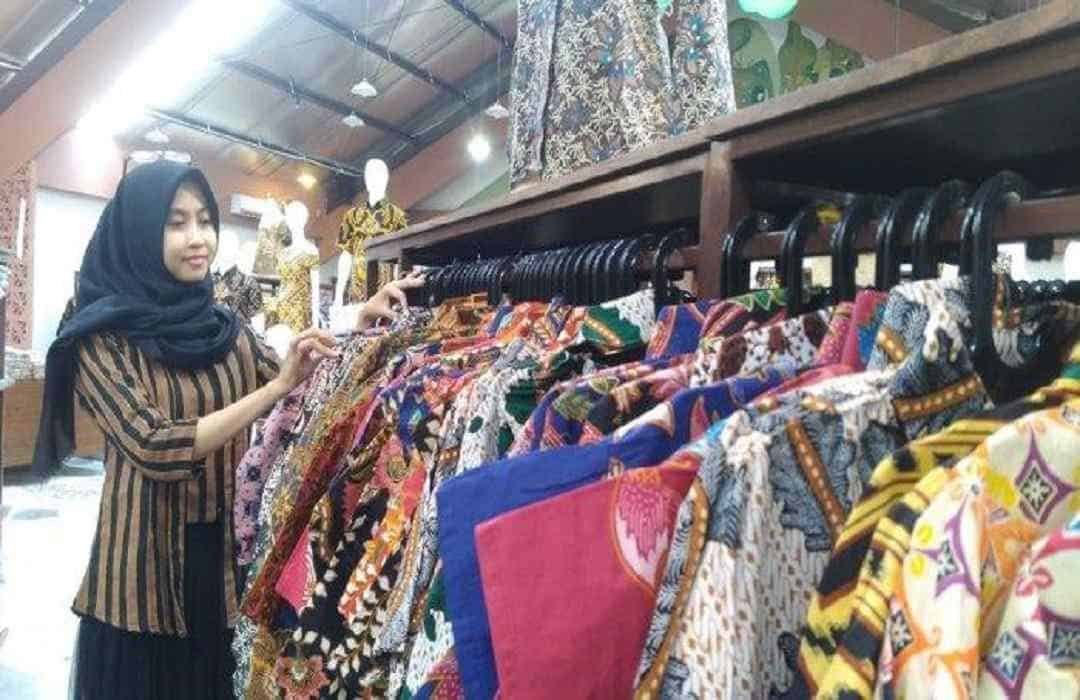 10 Toko Batik Jogja Favorit Turis Domestik dan Mancanegara