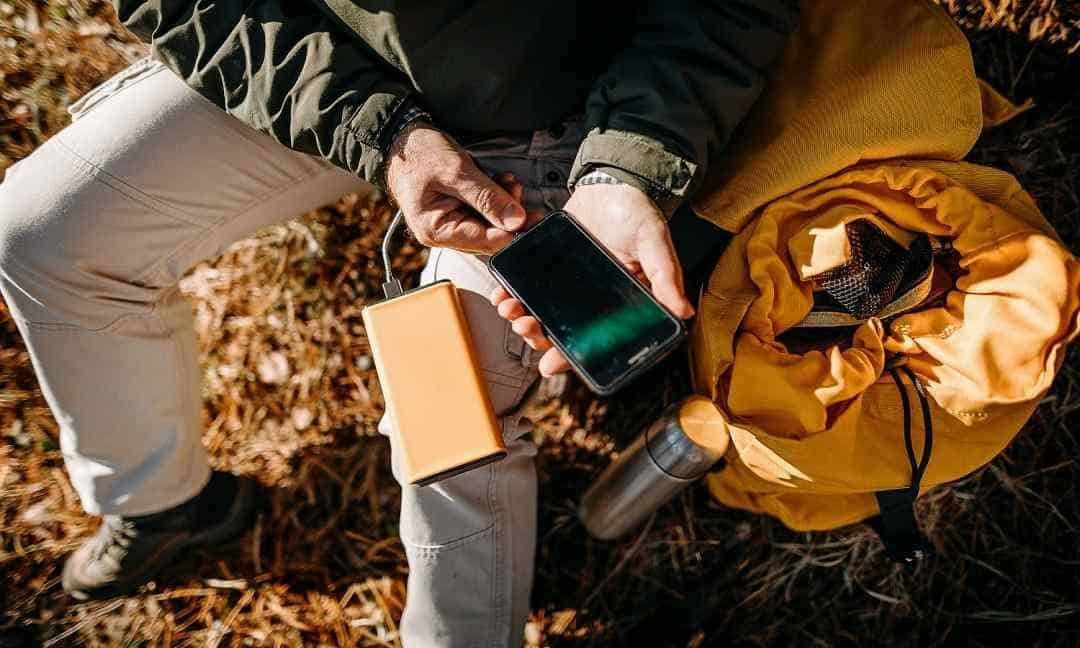 15 Perlengkapan Camping Essential Yang Wajib Dibawa, Catat!