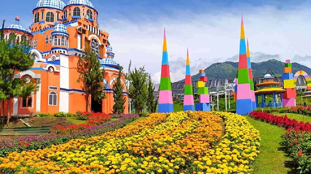 12 Destinasi Tempat Wisata di Semarang yang Terkenal